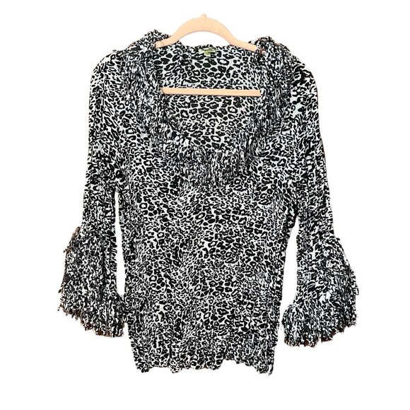 Agora | Tops | Agora Black And White Crinkle Strech Top With Confetti ...